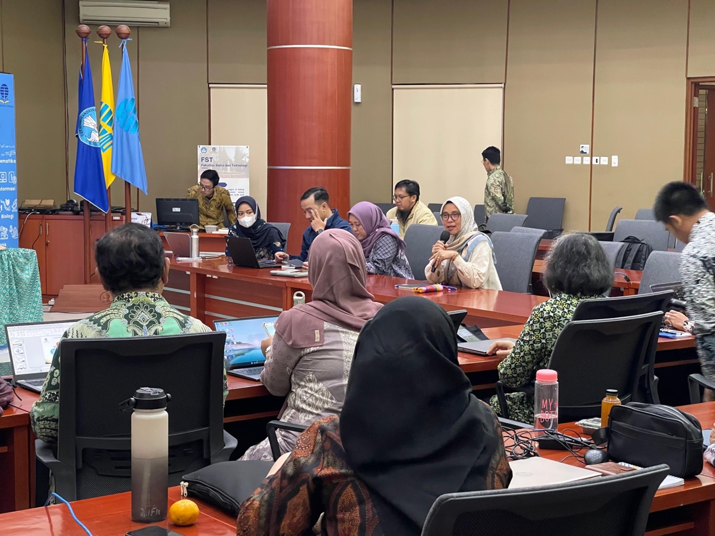 Program studi Kewirausahaan Universitas Terbuka Lakukan Studi Banding ...
