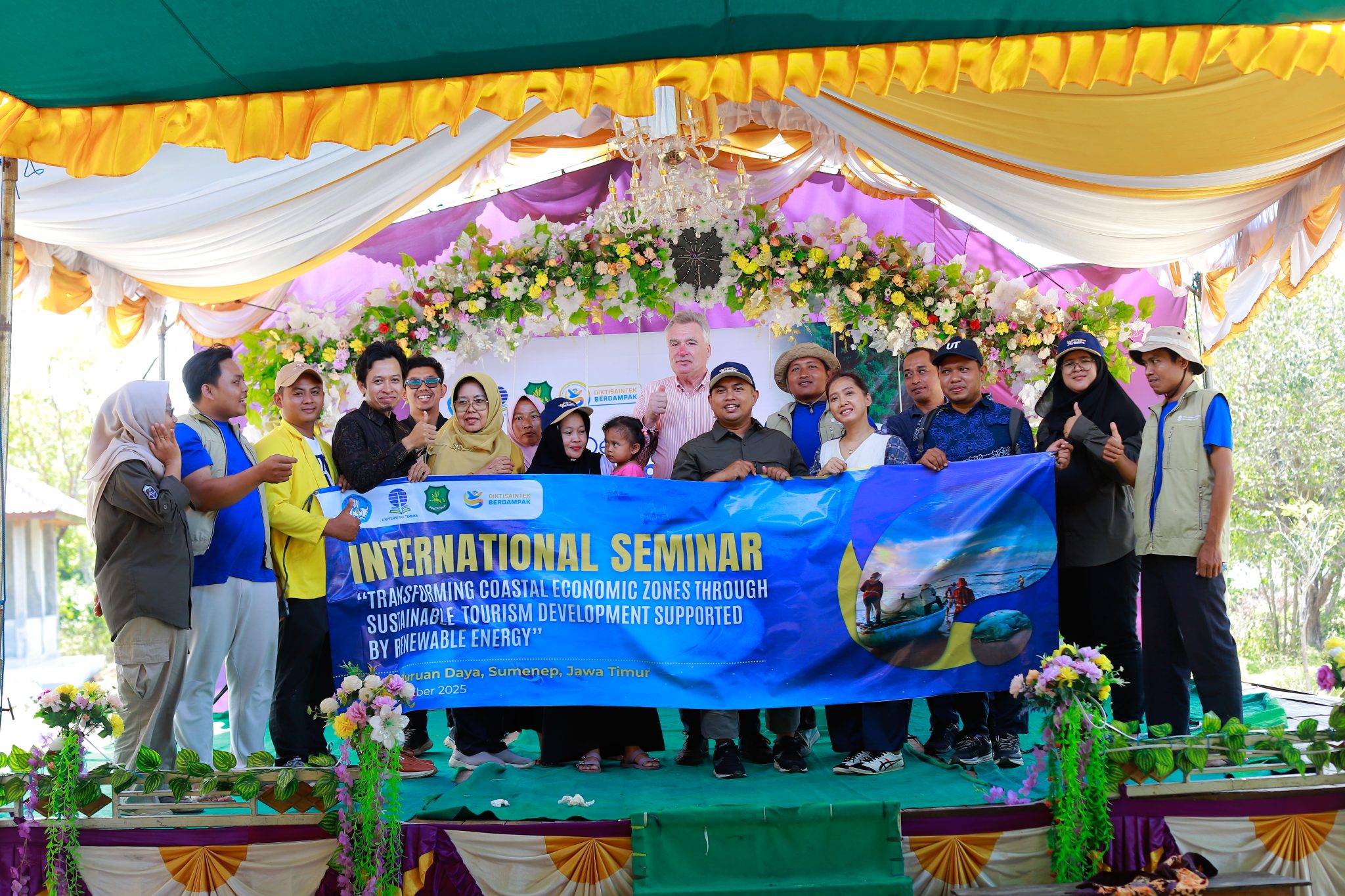 Home 1 - Fakultas Ekonomi dan Bisnis Universitas Terbuka